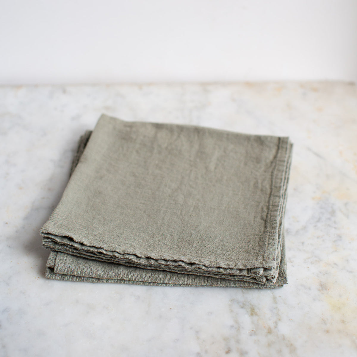 HANDMADE HEAVY LINEN NAPKIN SET IN SAGE GREEN – Ellei Home