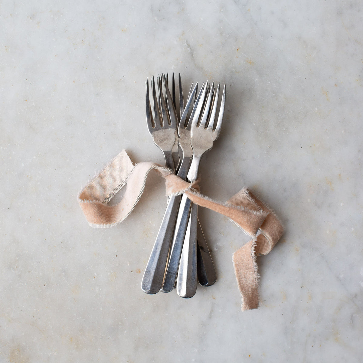 Vintage 12-piece Set of Knives and Forks – Ellei Home
