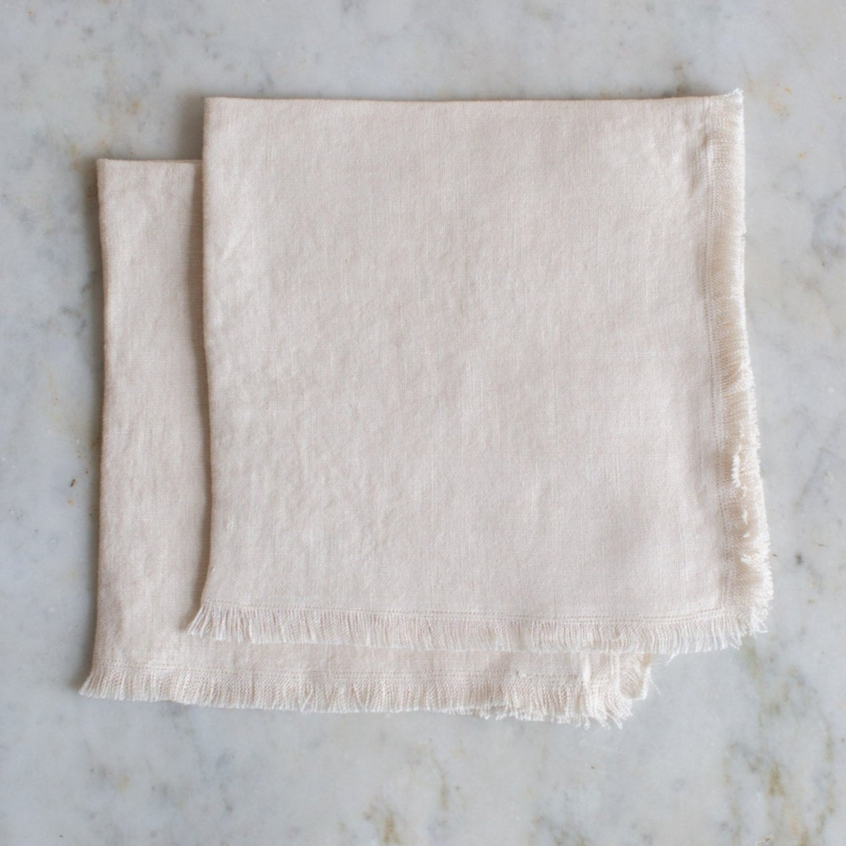 HANDMADE HEAVY FRINGED LINEN NAPKIN SET IN WARM WHITE – Ellei Home