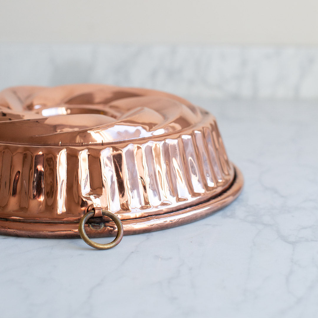 HAND FORGED COPPER CAKE MOULD III – Ellei Home