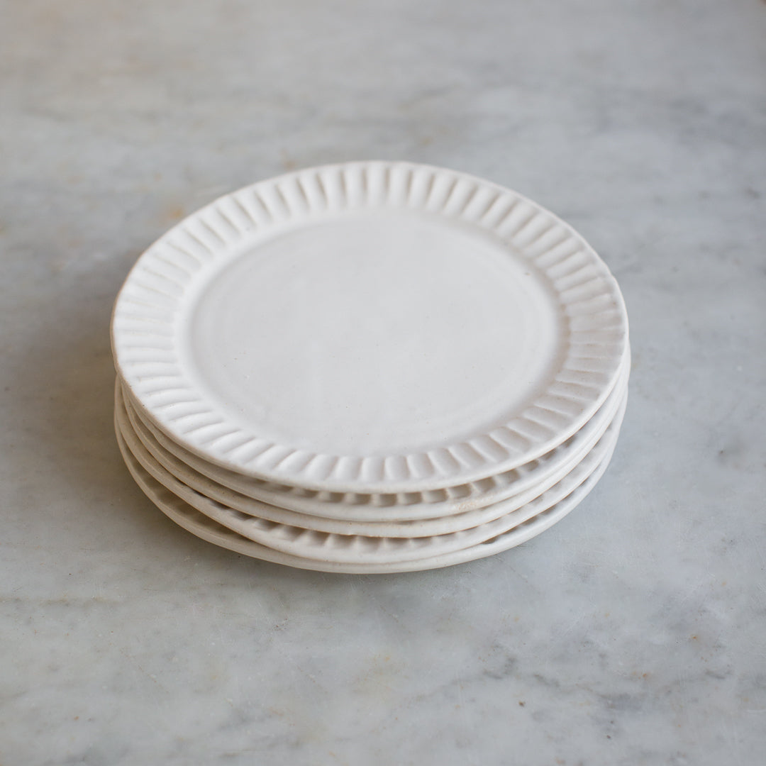 HANDMADE FLUTED SIDE PLATE – Ellei Home